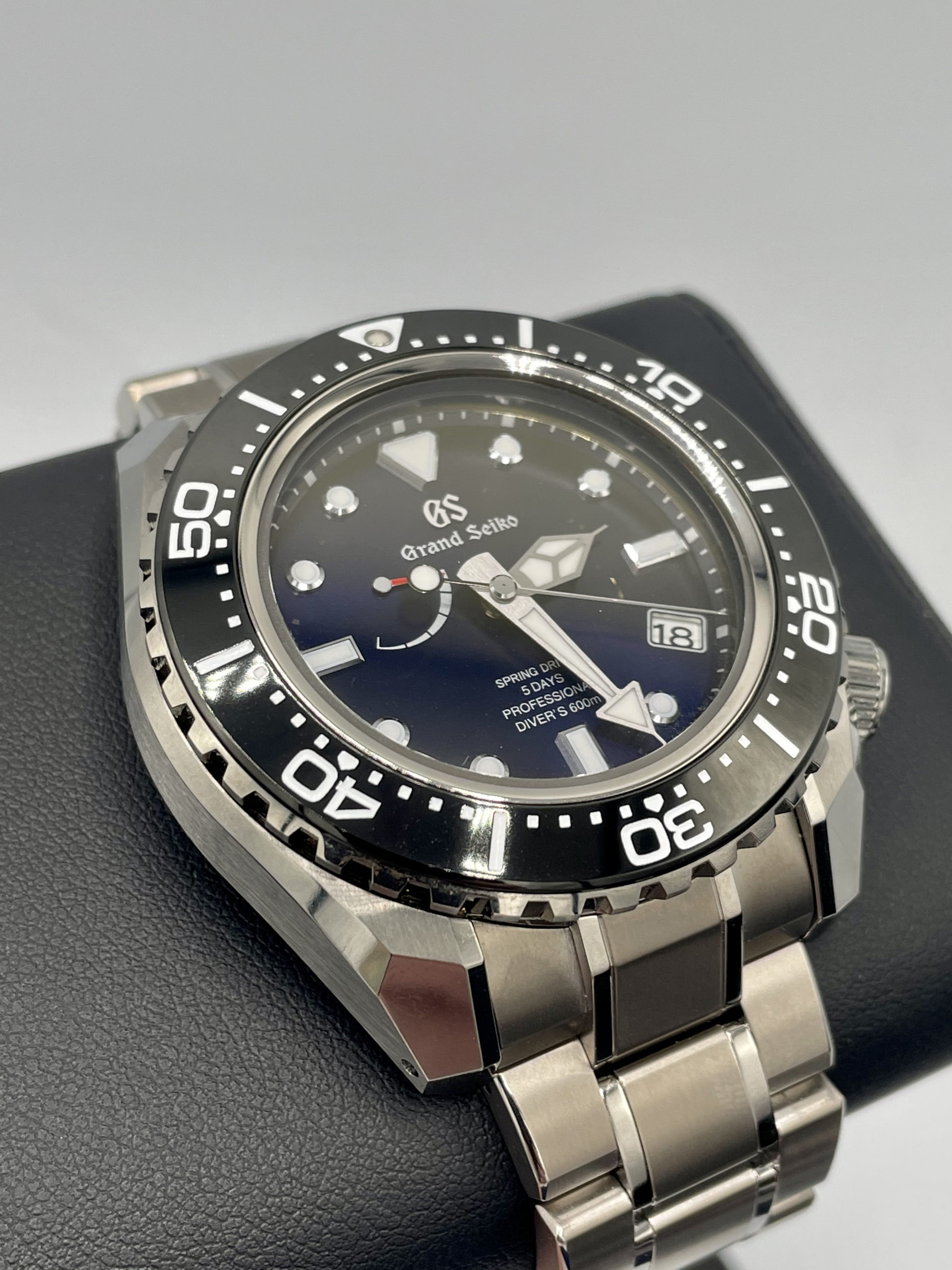 Grand Seiko SLGA001 60th Anniversary Limited Edition Professional Diver ...