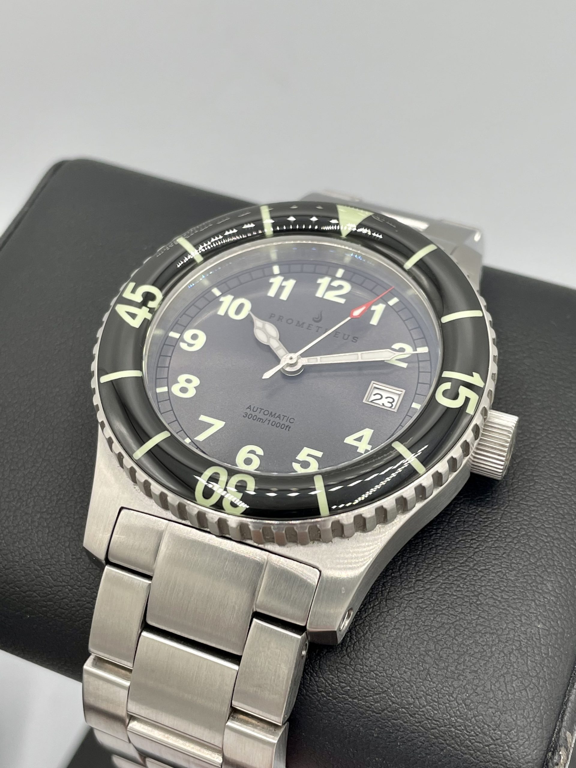 Prometheus Sailfish Gray Dial 42mm Stainless Steel 300m Diver Automatic ...