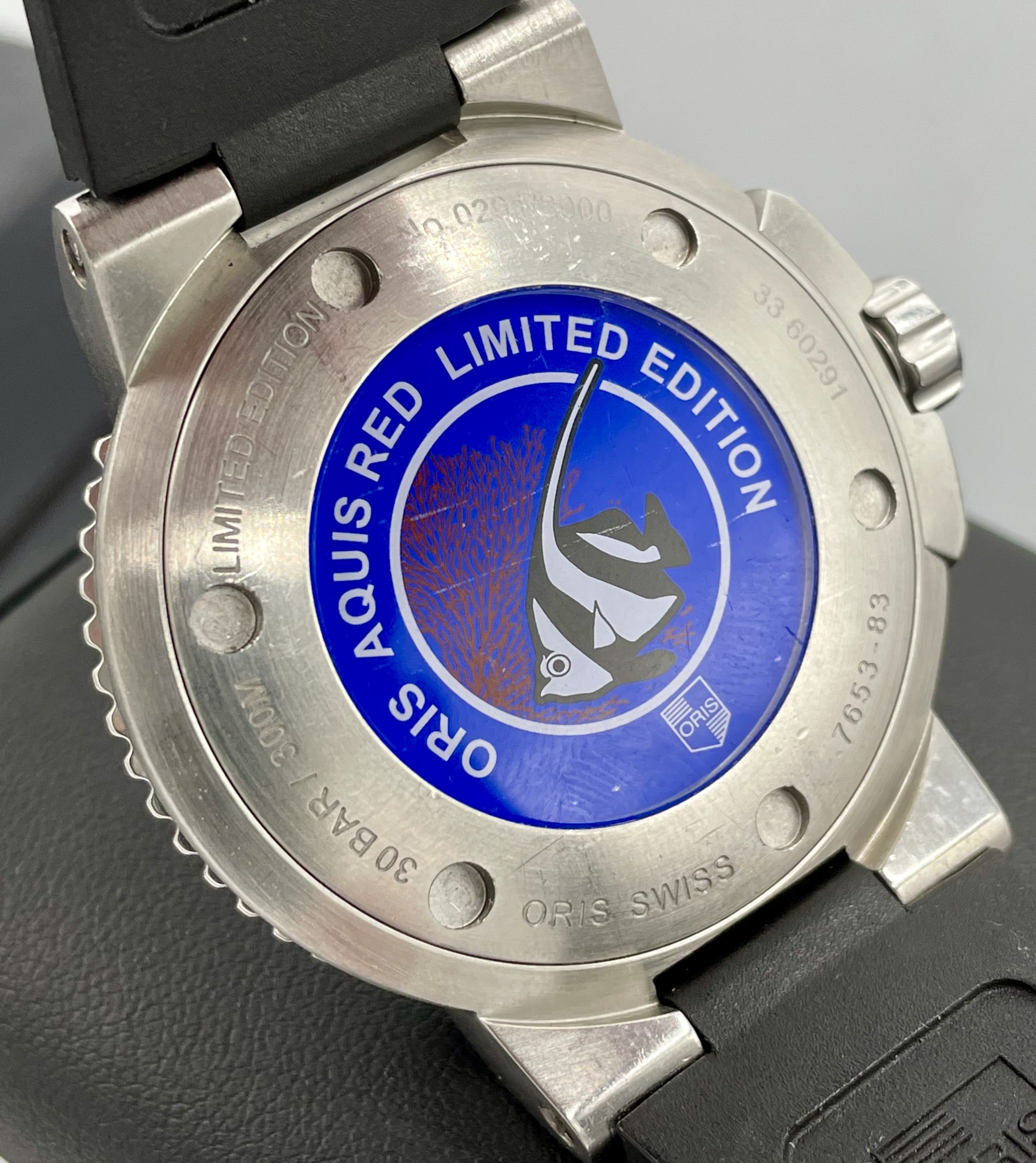 ORIS Aquis Red Limited Edition 2000 Pieces Grey Dial 43mm Swiss ...