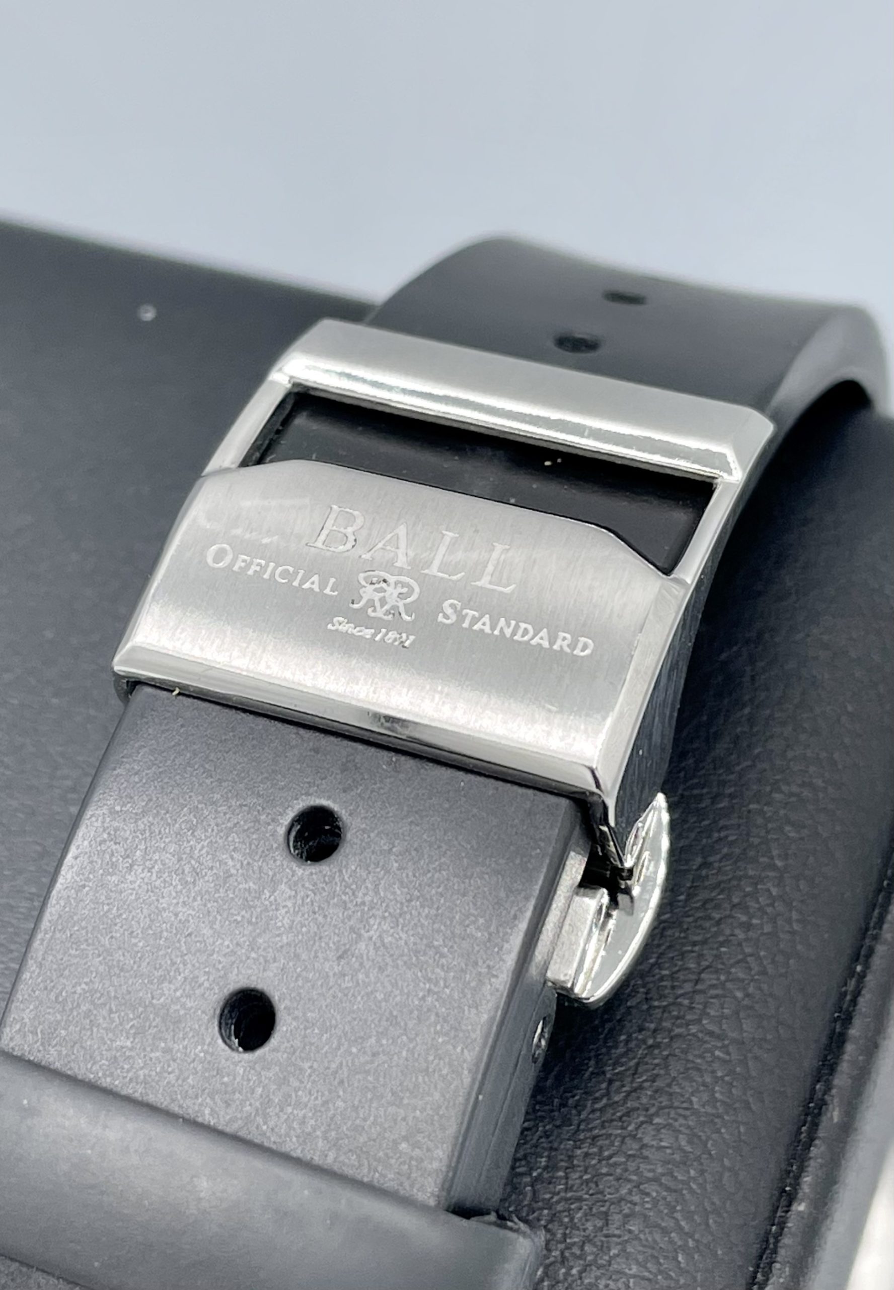 BALL Engineer Master II Diver GMT DLC DG1020A-P1AJ-BKG0 42mm 300m Diver ...