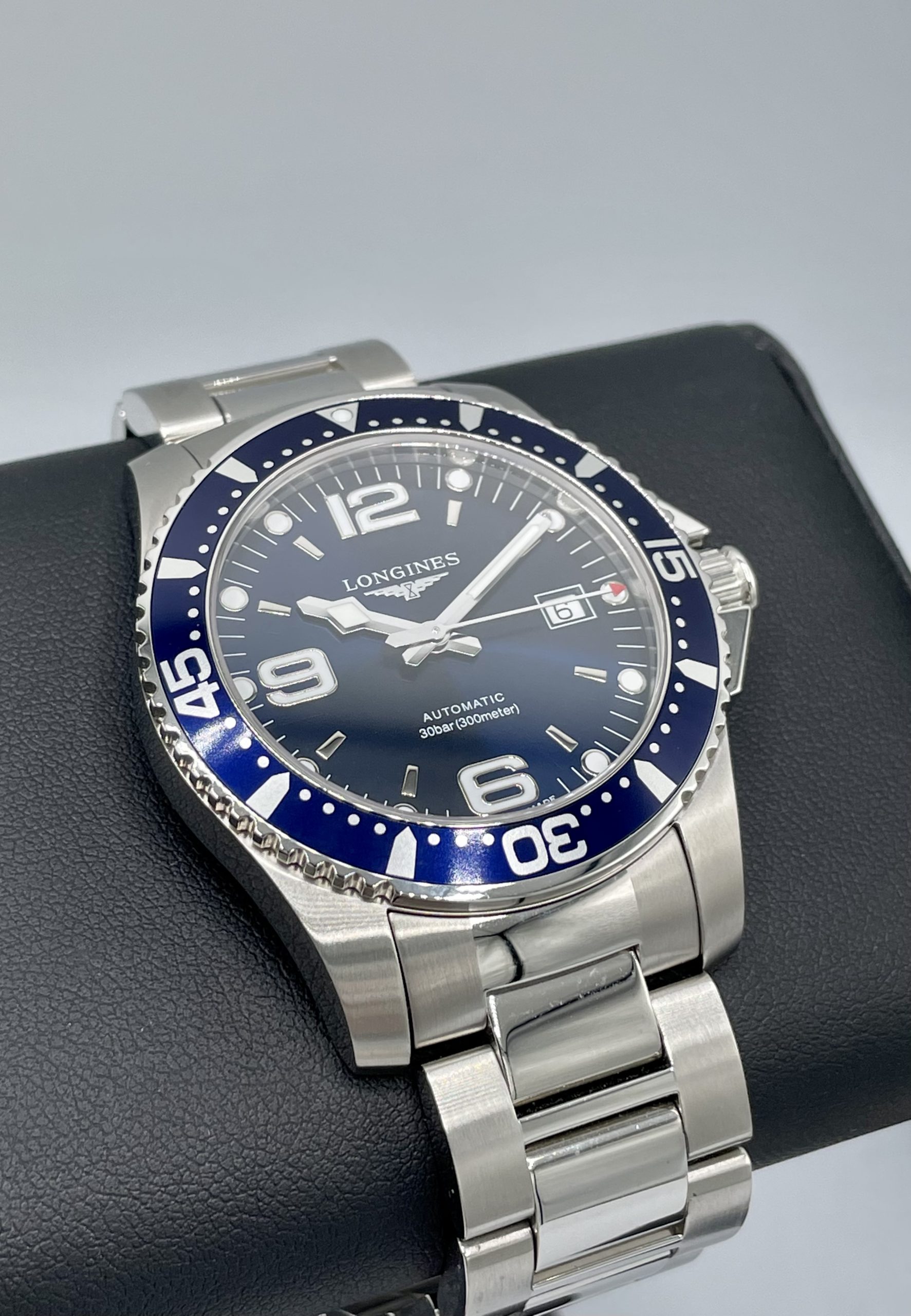 LONGINES HYDROCONQUEST BLUE DIAL 41MM SWISS AUTOMATIC 300M DIVER BLUE ...