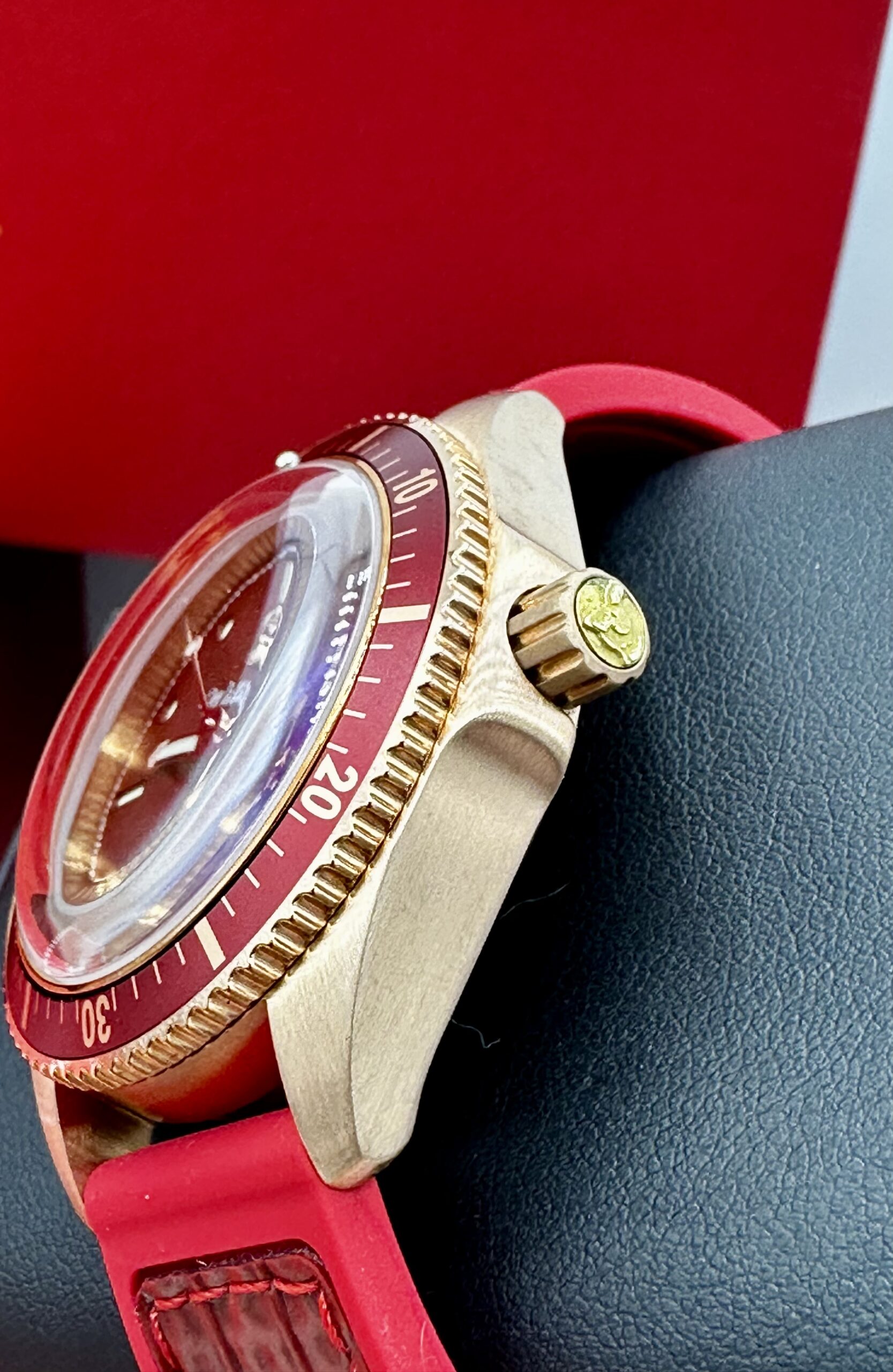 William Wood London Valiant Bronze Ruby Firefighter Edition 41mm ...