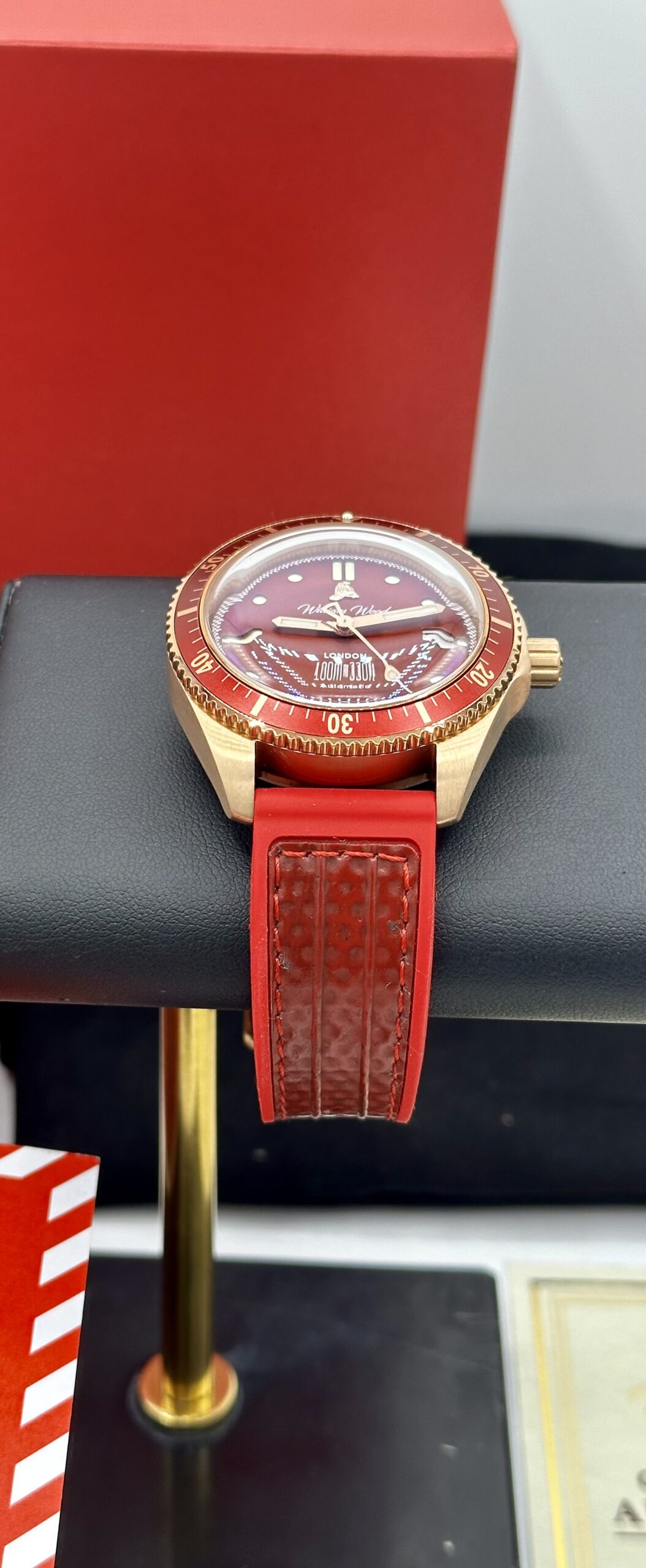 William Wood London Valiant Bronze Ruby Firefighter Edition 41mm ...