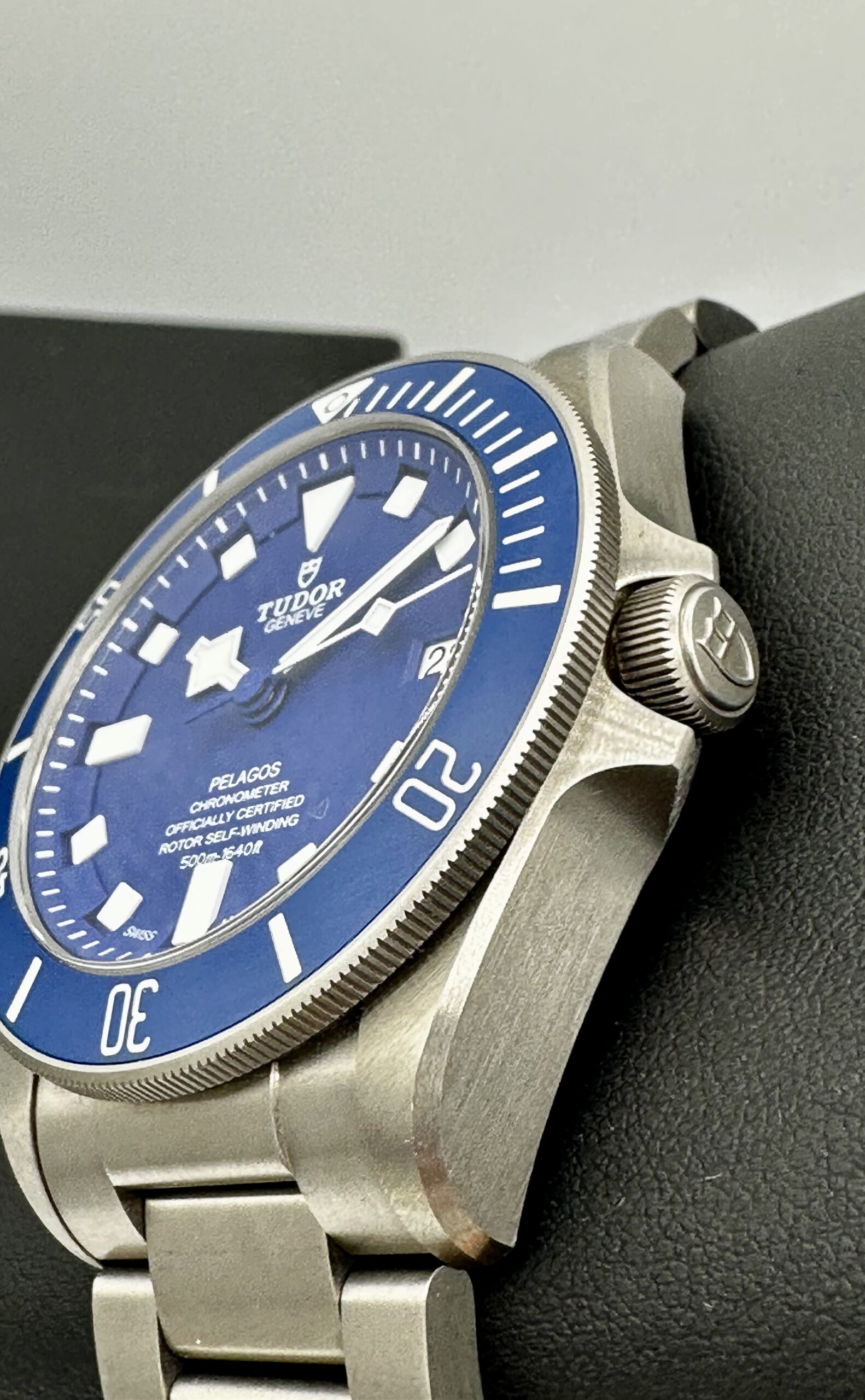 TUDOR PELAGOS 25600TB BLUE DIAL 500M TITANIUM CERAMIC BEZEL SWISS ...