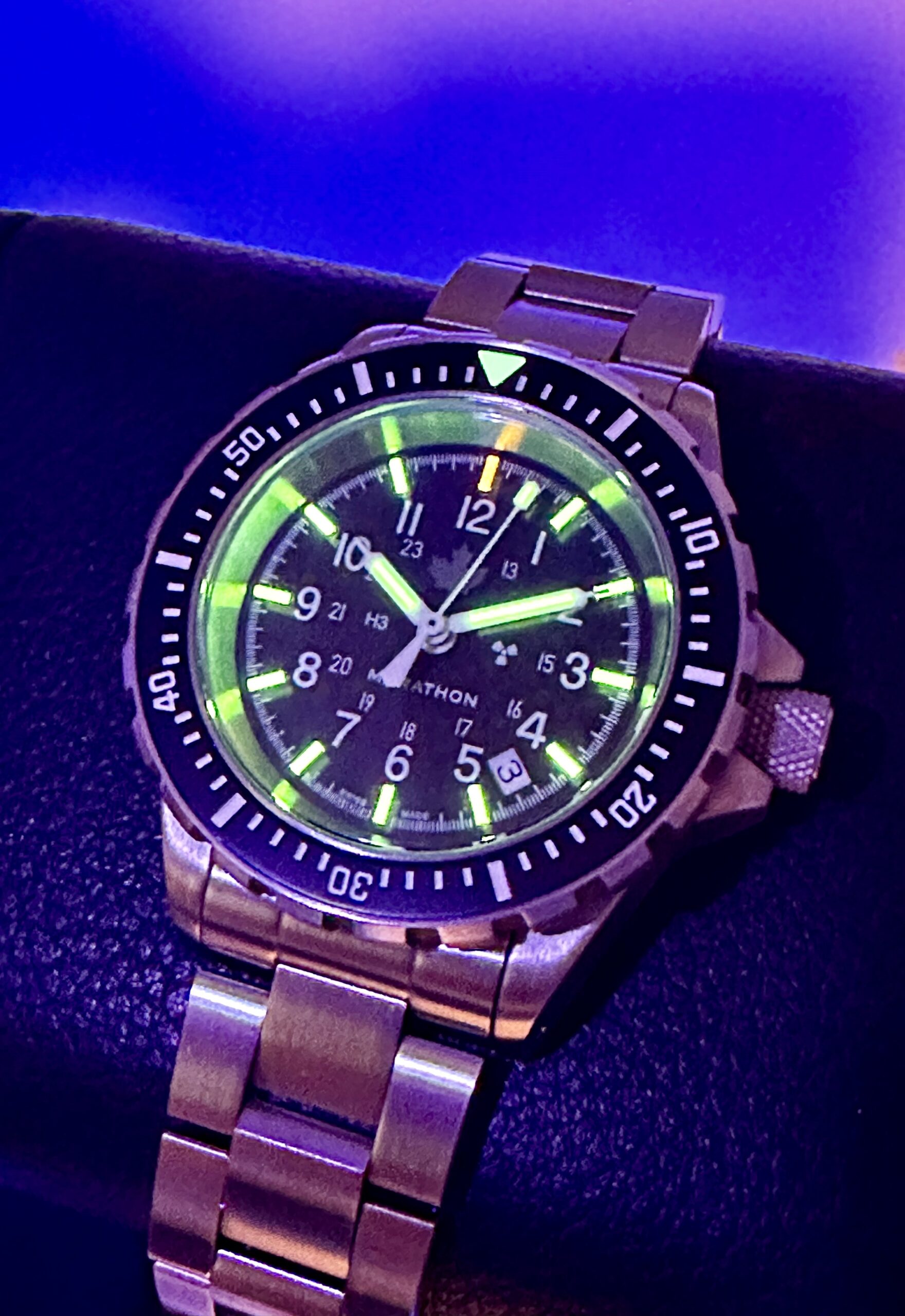 Marathon GSAR 41 Grey Maple Type II Swiss Automatic Maple Leaf Clasp ...