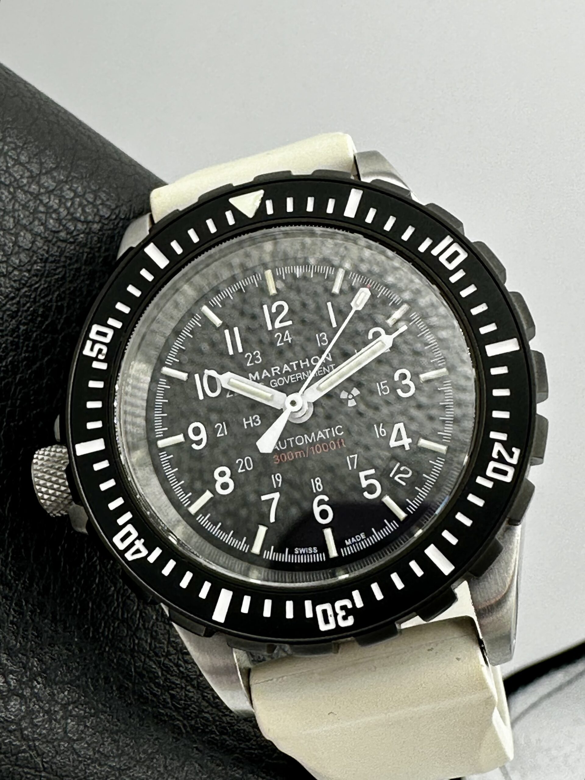 Marathon GSAR 41mm Swiss Automatic “LEFTY” MOD Destro Black Bezel 300m ...