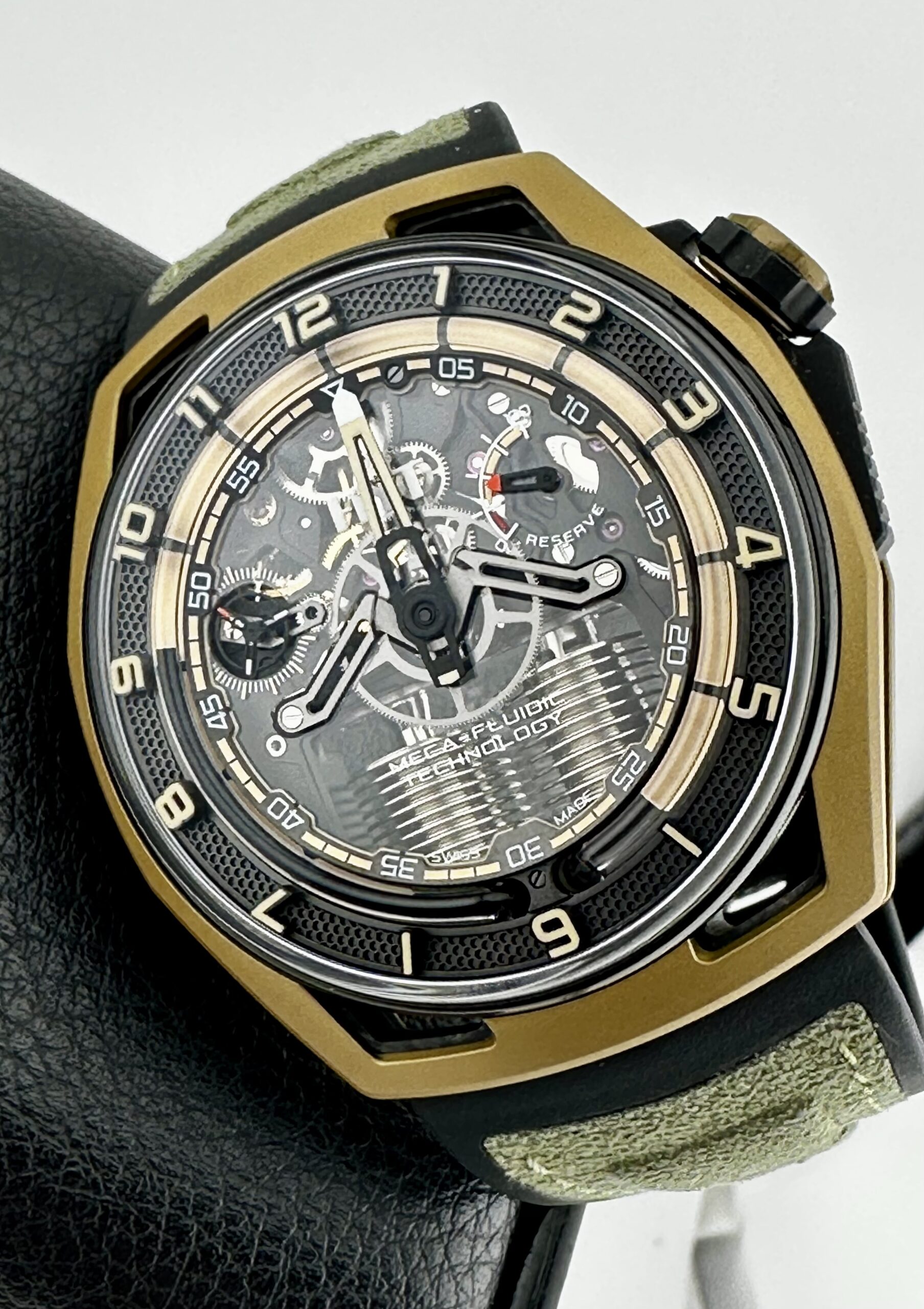 HYT HASTROID COSMIC HUNTER 27 Piece Edition HYDRO MECHANICAL MSRP $88k ...
